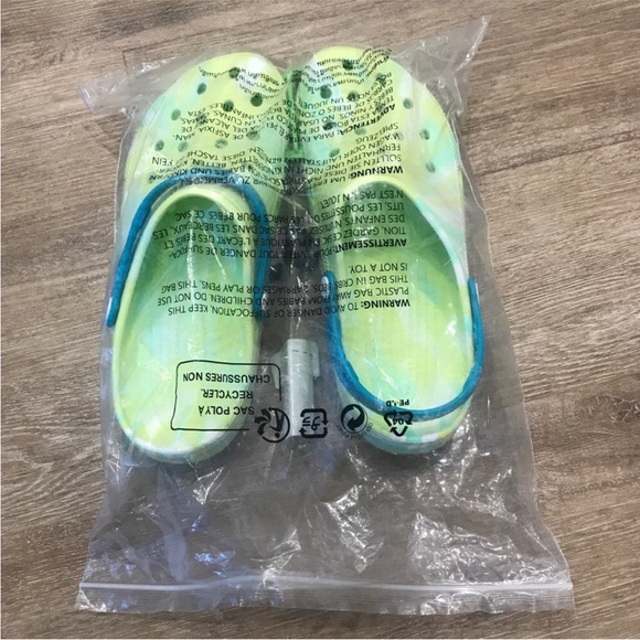 CROCS | Shoes | Nwt Crocs Margaritaville Zest Lime 1 | Poshmark